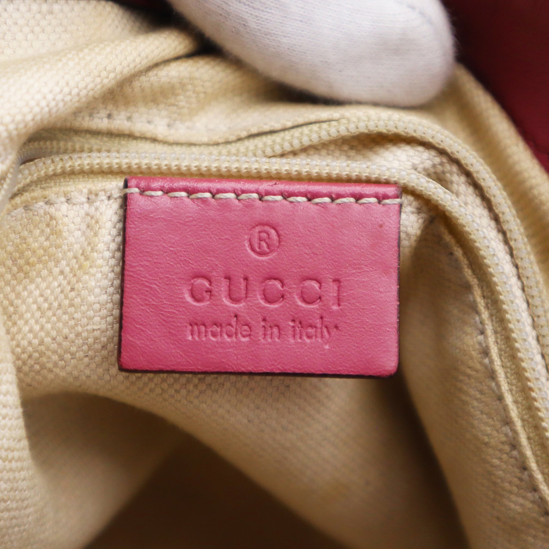 Gucci GG Canvas Sukey Medium Shoulder Bag – Foreign Objects