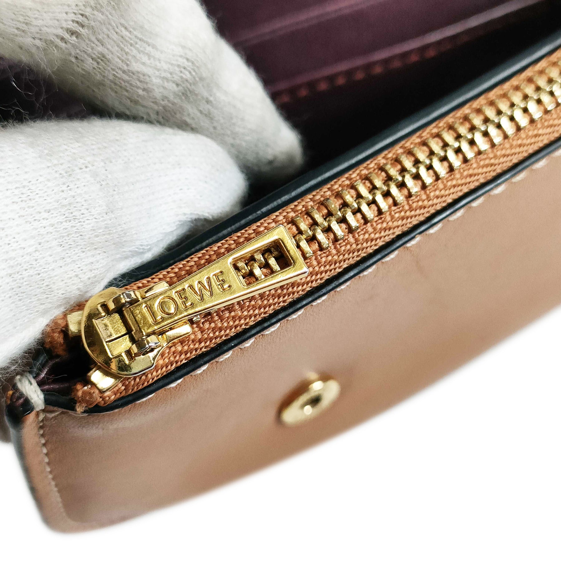 Loewe Calfskin Gate Shoulder Bag – Foreign Objects